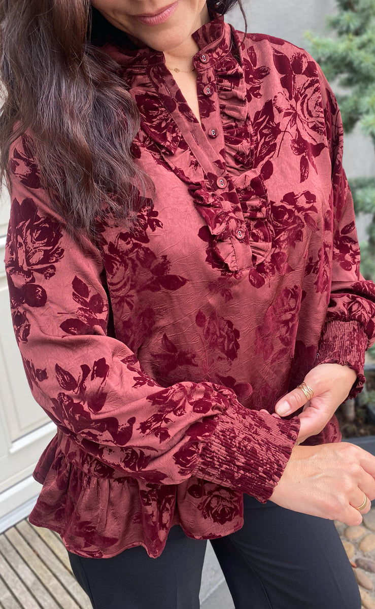 Say INA Copenhagen Bluse - Nora - Bordeaux Flowers | Hurtig levering ...